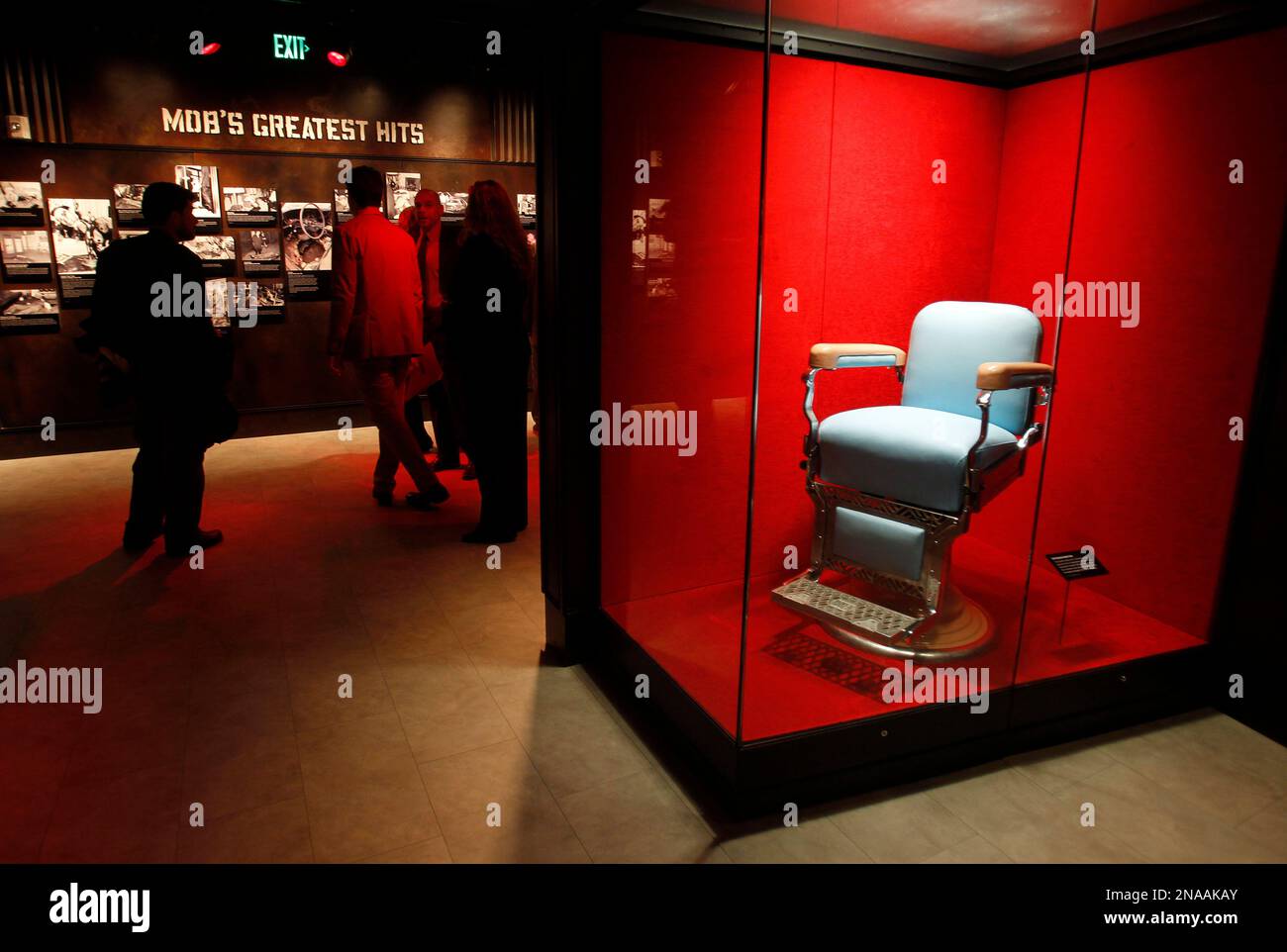 Albert Anastasia Barber Chair
