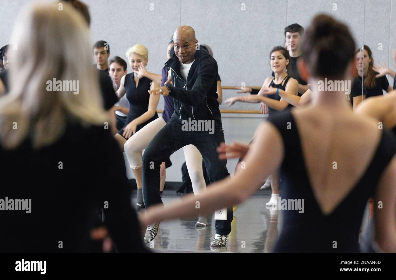 Choreographer Travis Payne instructs students at the New Orleans Center ...