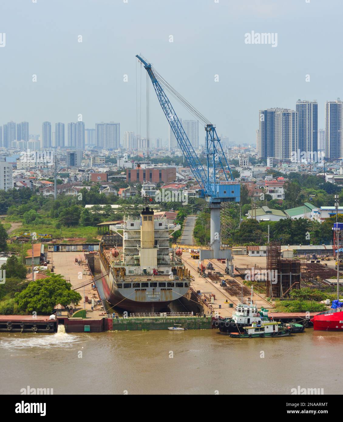 Saigon port crane ho chi hi-res stock photography and images - Alamy