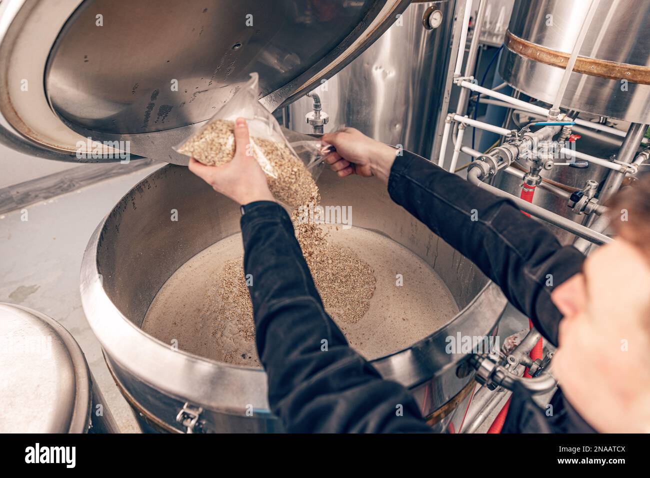Occupation brewer hi-res stock photography and images - Alamy