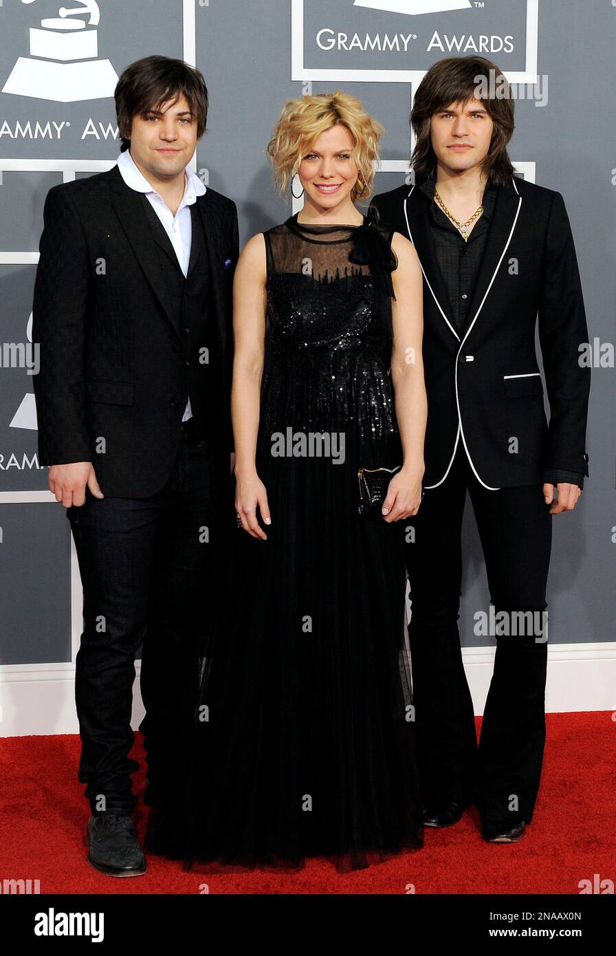 Neil, left, Kimberly, center, and Reid Perry of The Band Perry arrive ...