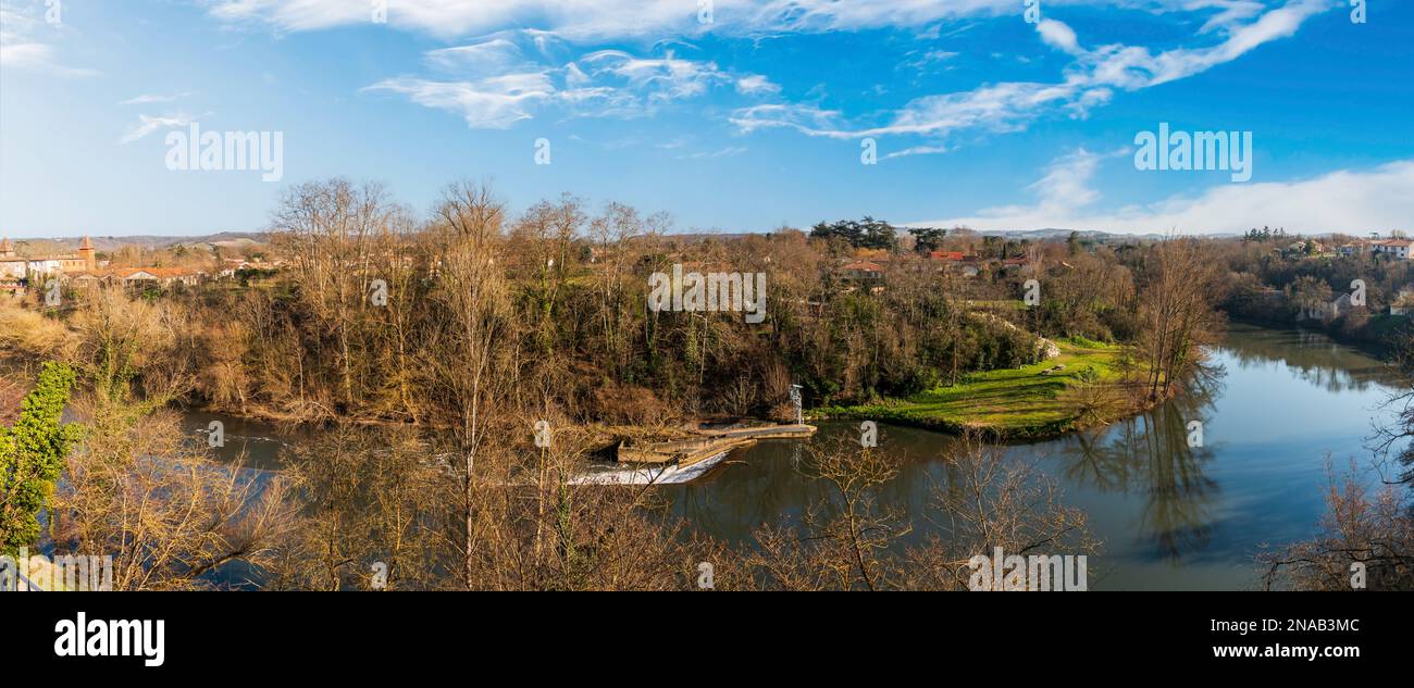 Panorama of the Agout river in Lavaur, in the Tarn, in Occitanie ...