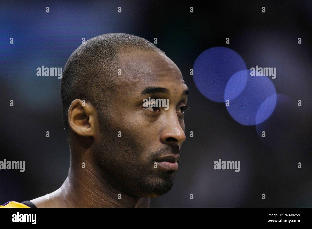 Los Angeles Lakers shooting guard Kobe Bryant (24) during the second ...