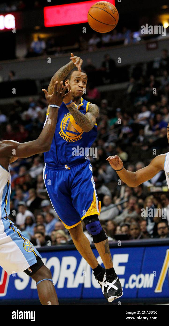 Golden State Warriors guard Monta Ellis (8) passes during the second ...