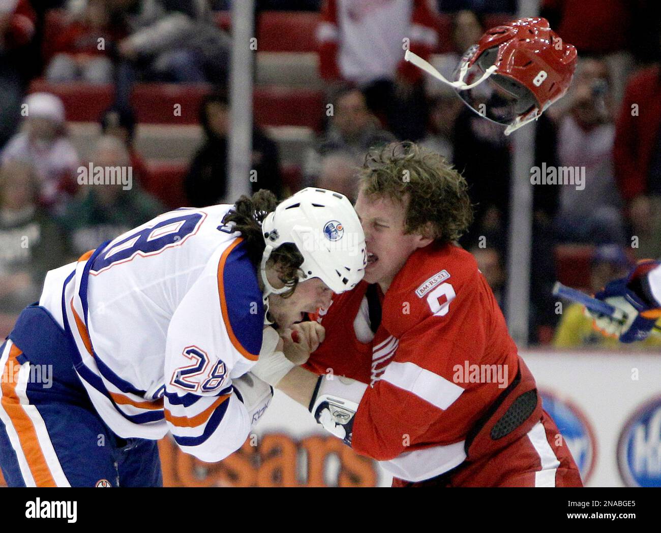 Edmonton Oilers right wing Ryan Jones (28) and Detroit Red Wings left ...