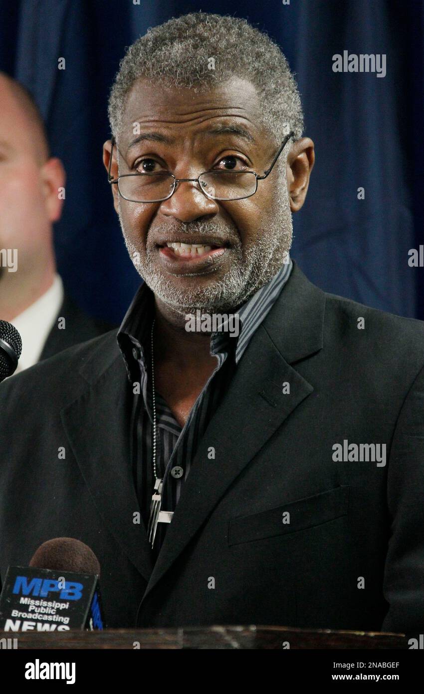 Roy Curry, the brother of Everett Curry, one of two men killed by death ...