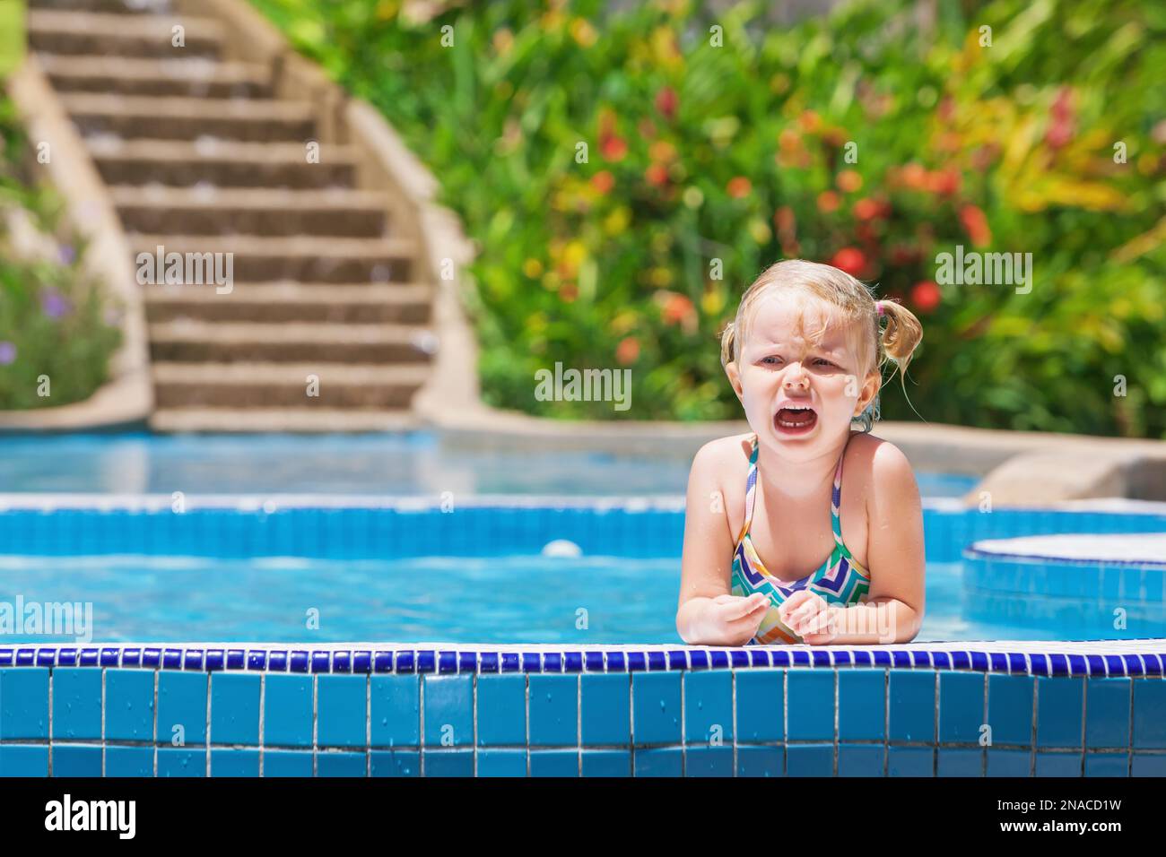 Unhappy child tantrum bad behaviour hi-res stock photography and images ...