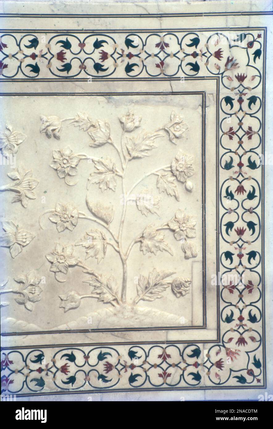 Marble Carvings at Taj Mahal, Agra, Utter Pradesh, India Stock Photo ...
