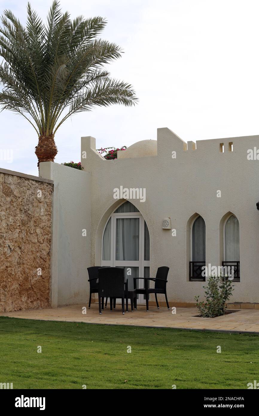 hotel area with palm trees landscape design Stock Photo - Alamy