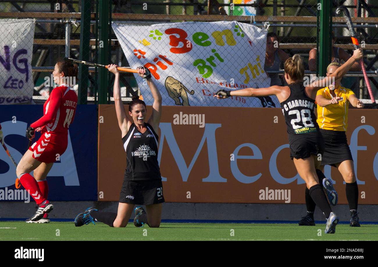 New Zealand's Cathryn Finlayson celebrates after scoring during their ...