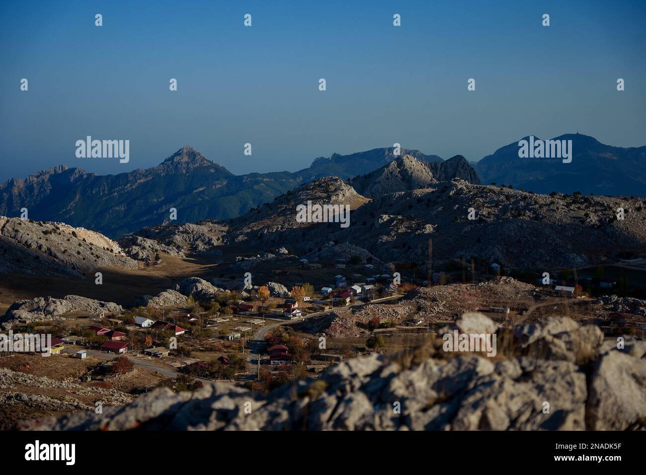 An aerial view of mountain landscape with buildings Stock Photo - Alamy