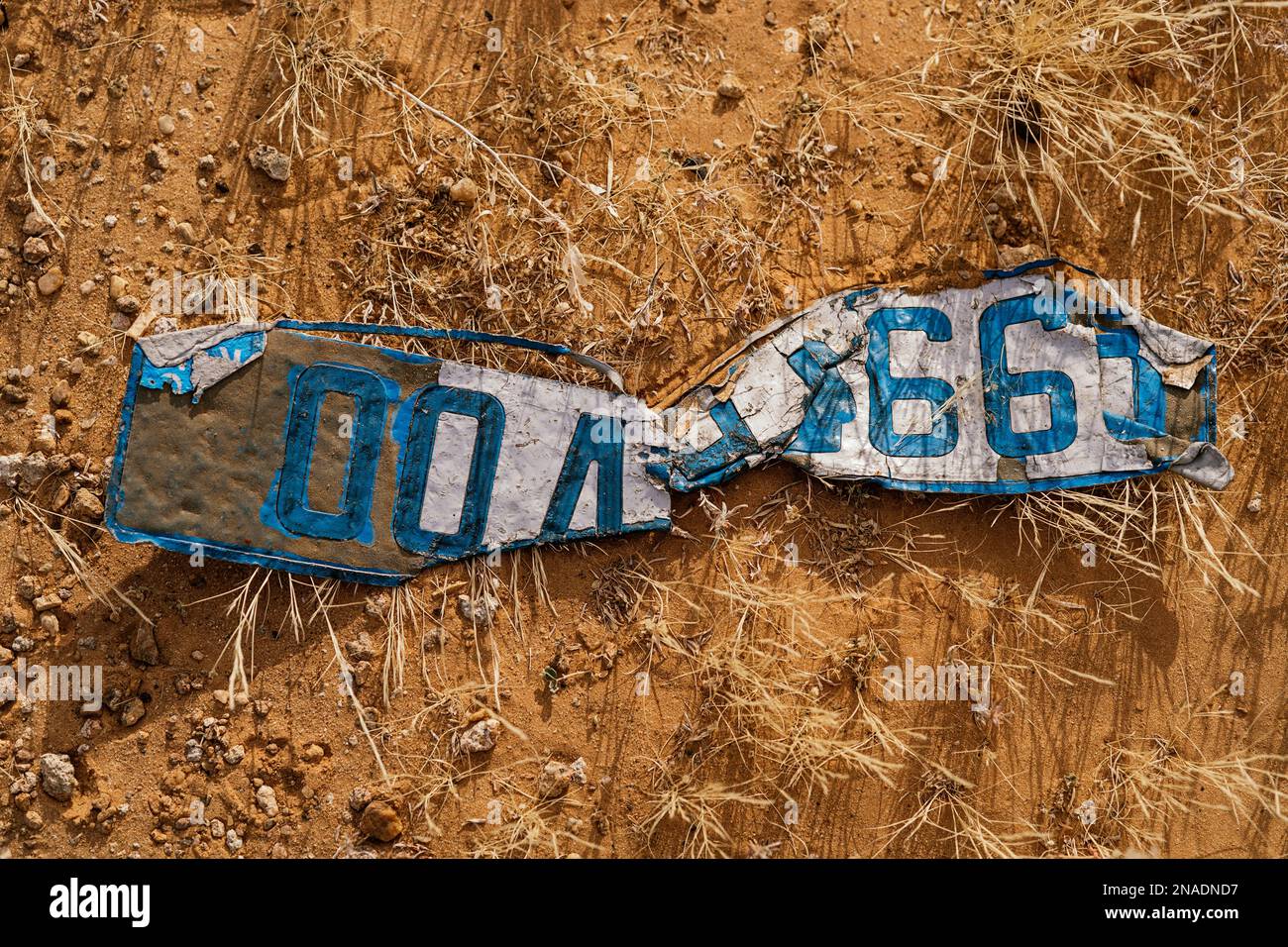 Car number plates hi-res stock photography and images - Alamy