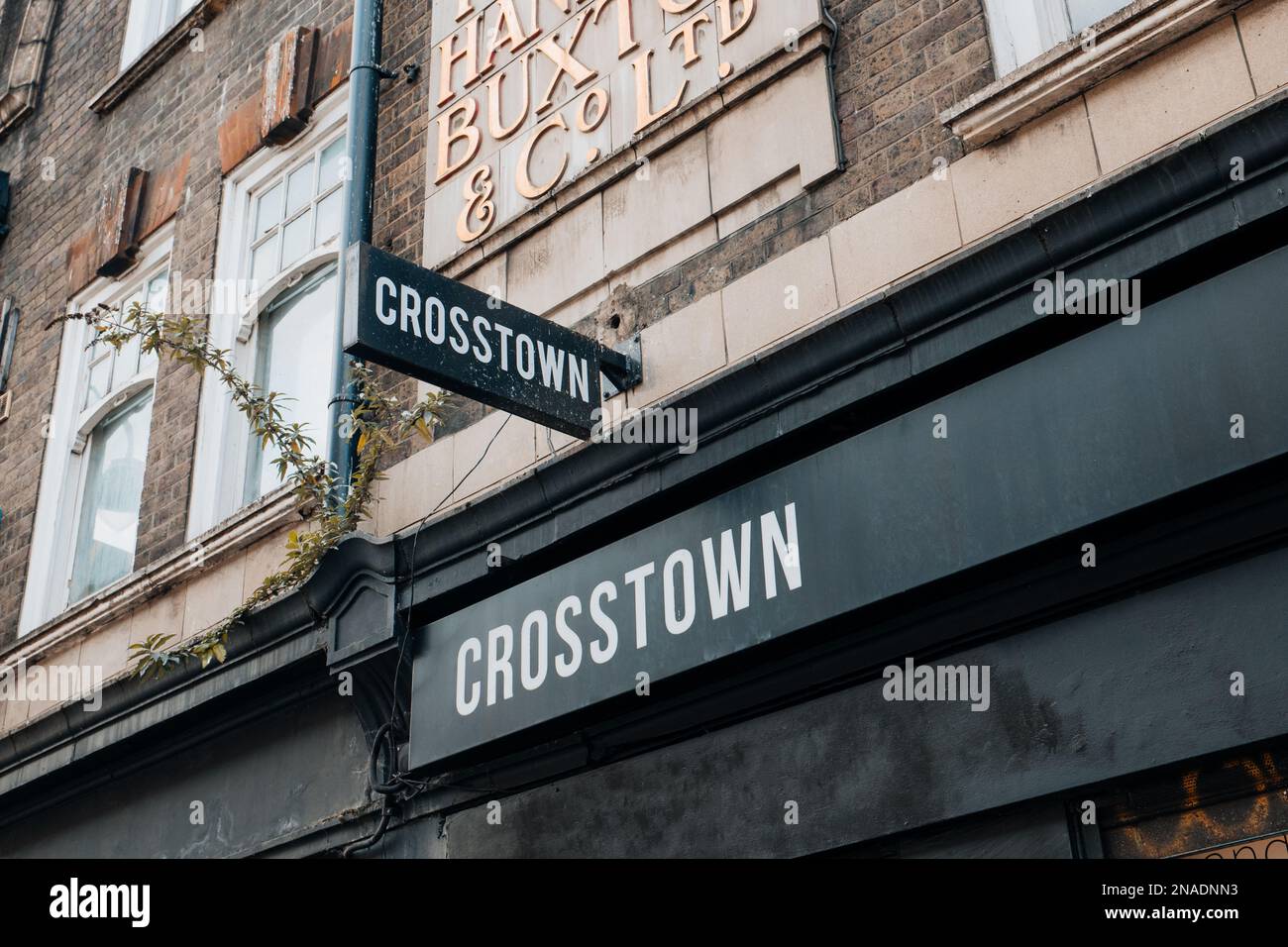 Crosstown hi-res stock photography and images - Alamy