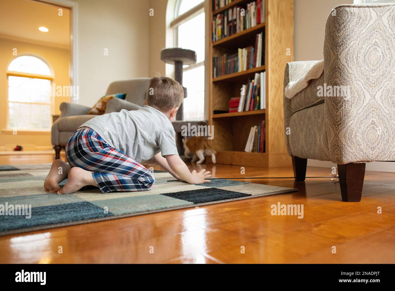 On your hands and knees hi-res stock photography and images - Alamy