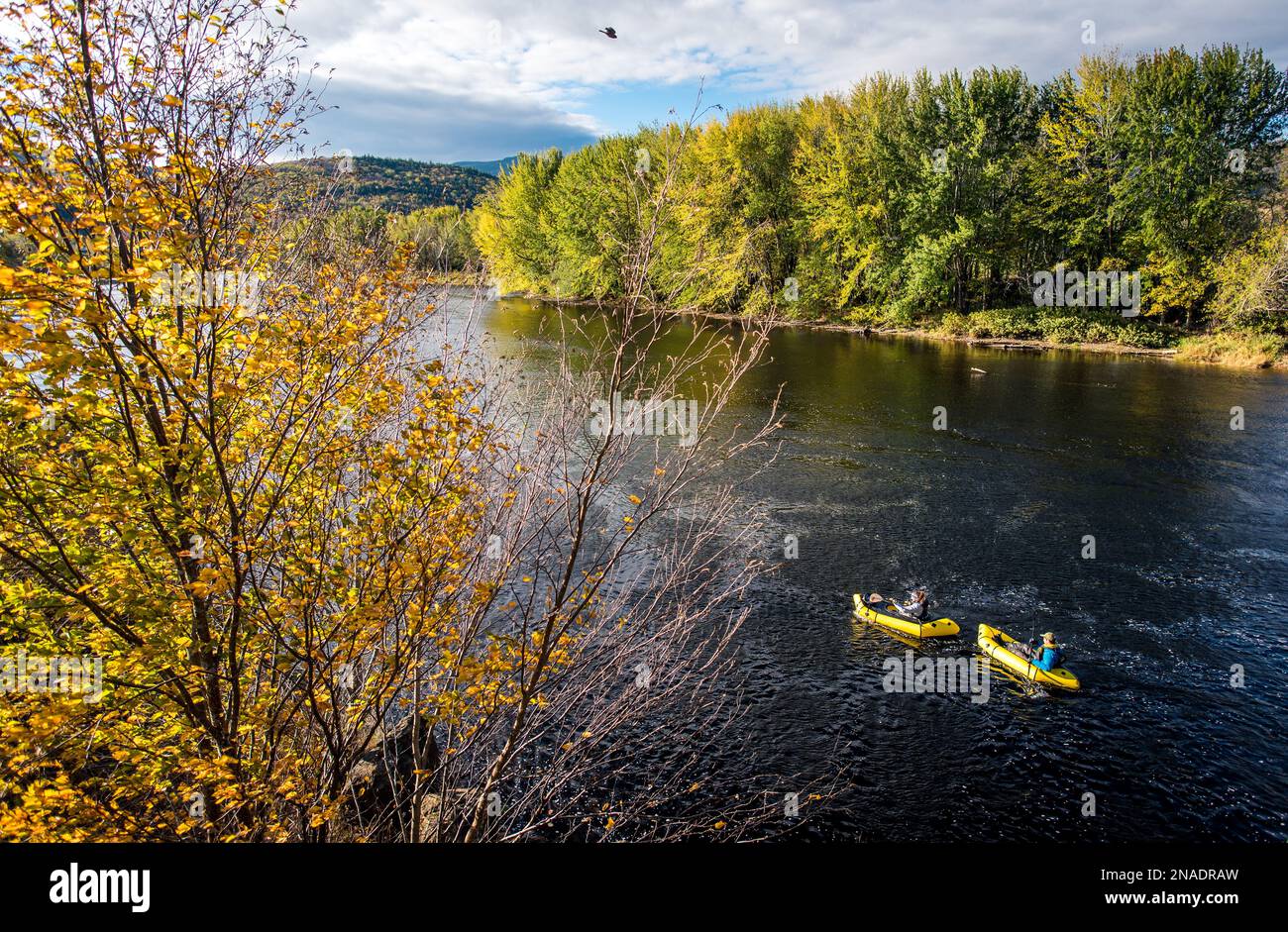 Pack rafts hi-res stock photography and images - Alamy