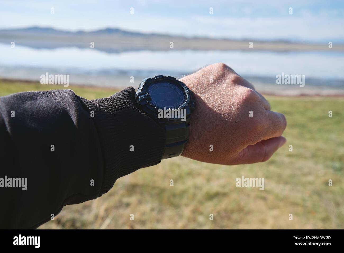 Close-up of a mans hand wearing watch Stock Photo - Alamy
