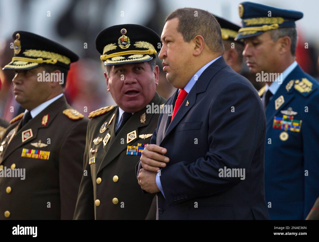 Venezuela's President Hugo Chavez, second from right, and Venezuela's ...