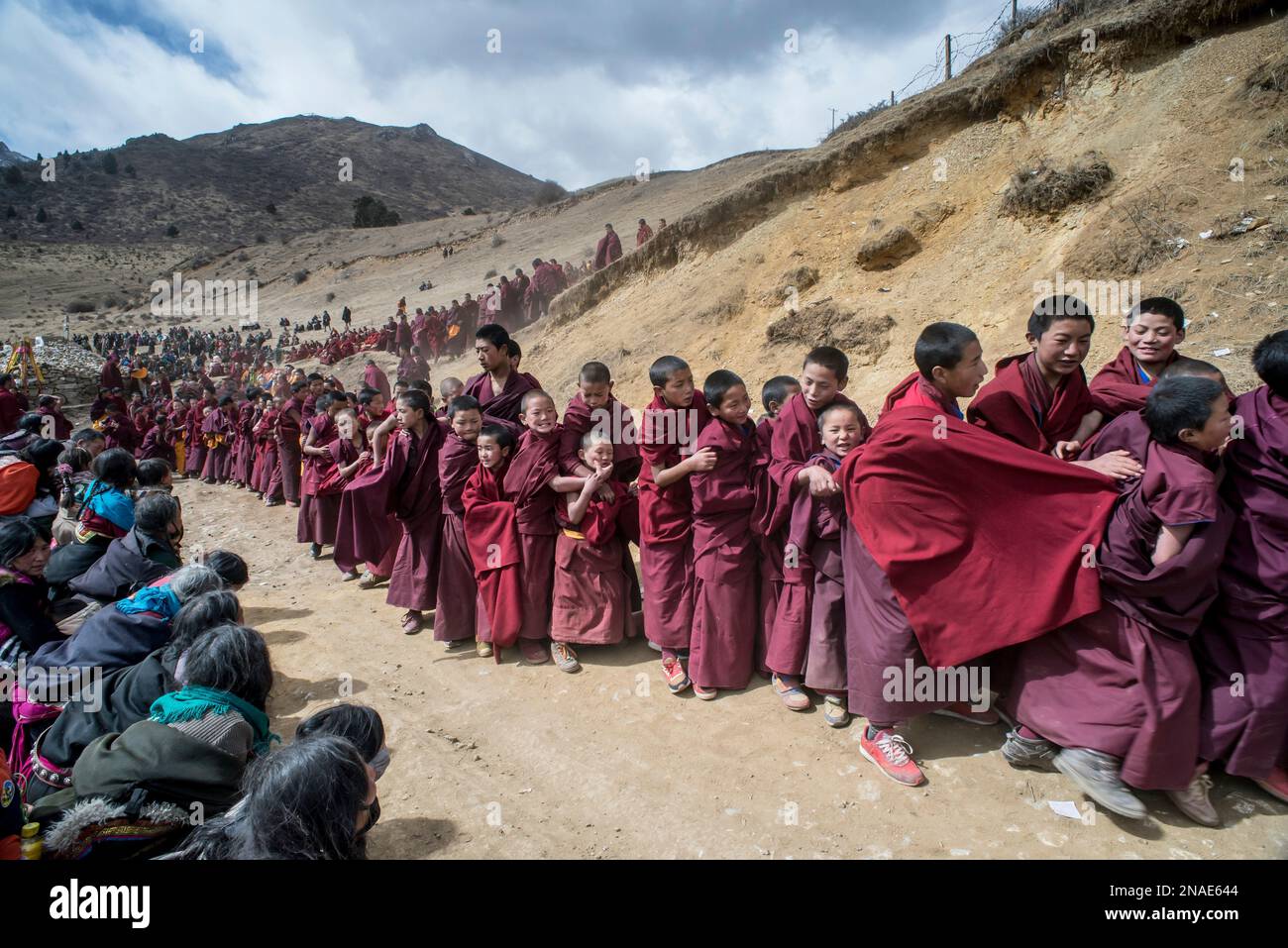 Amdo pilgrims hi-res stock photography and images - Alamy