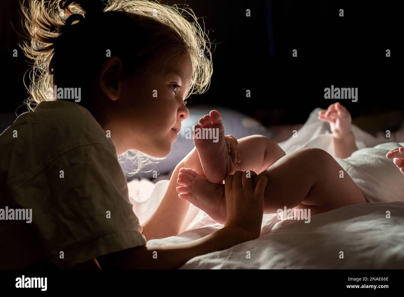 Tickle baby feet hi-res stock photography and images - Alamy