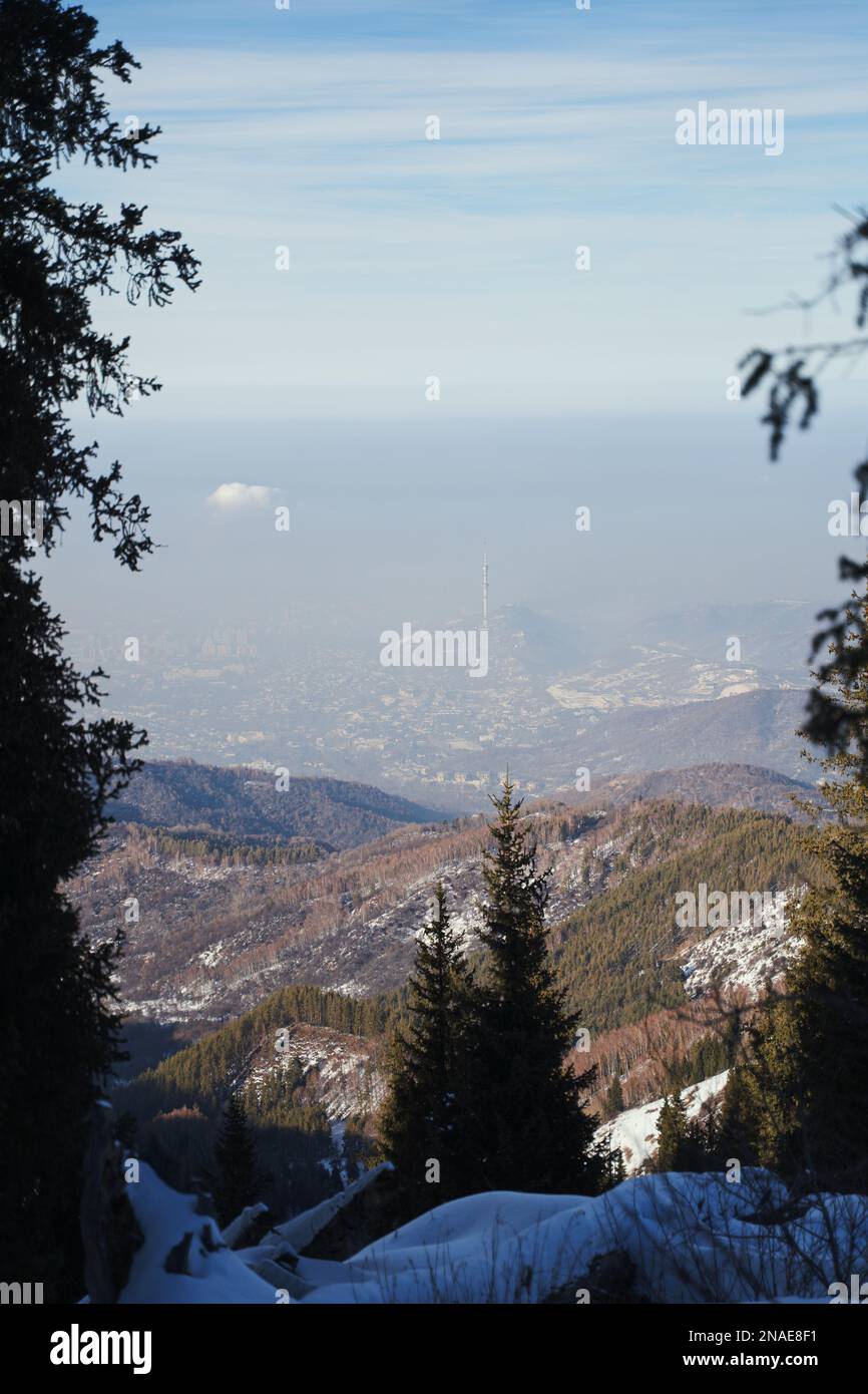 City smog aerial hi-res stock photography and images - Alamy