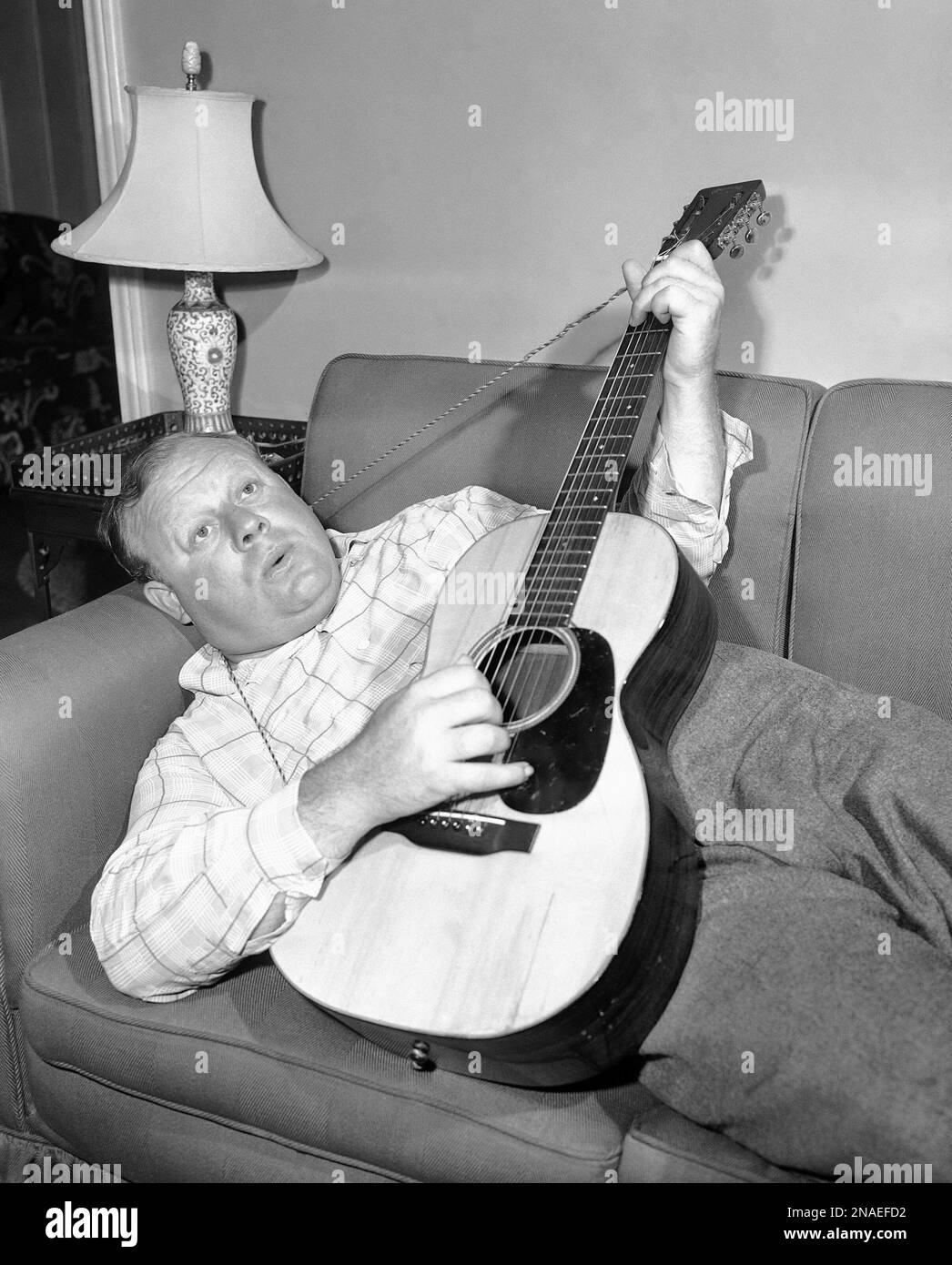 Burl Ives, who made his first public appearance as a folk singer at the ...