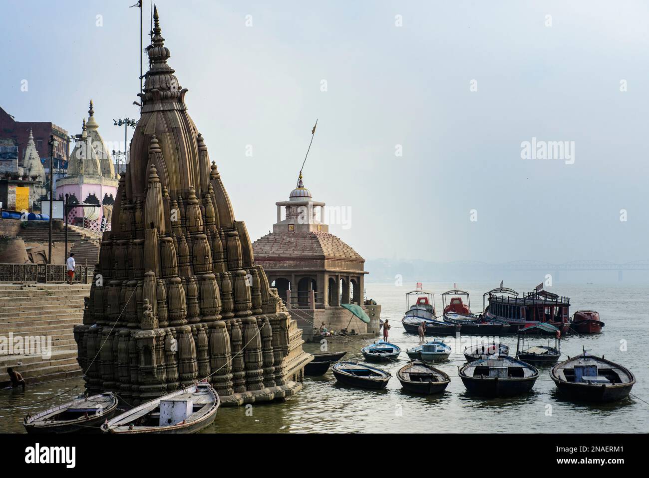 Sunken shiva temple with boats Stock Photo - Alamy