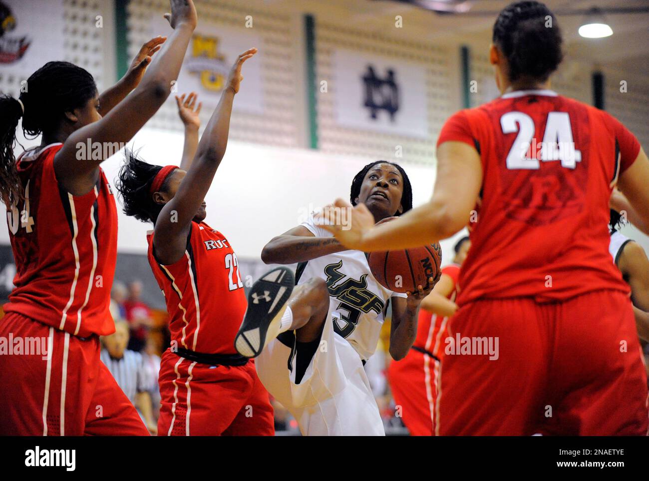 South Florida guard Kaneisha Saunders (3) attempts a shot between ...