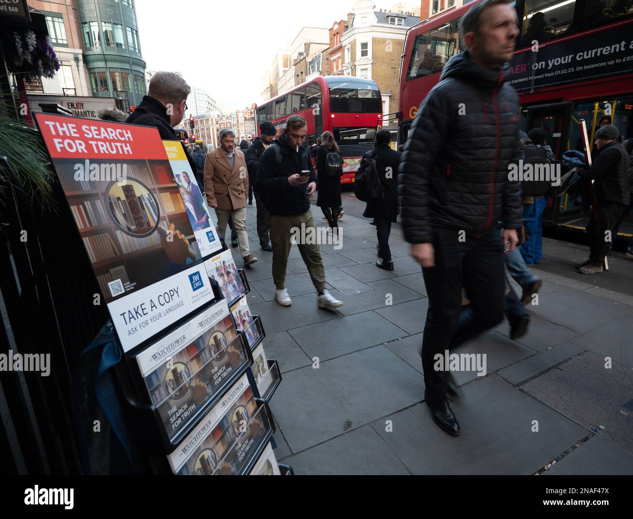 Watchtower magazine hi-res stock photography and images - Alamy
