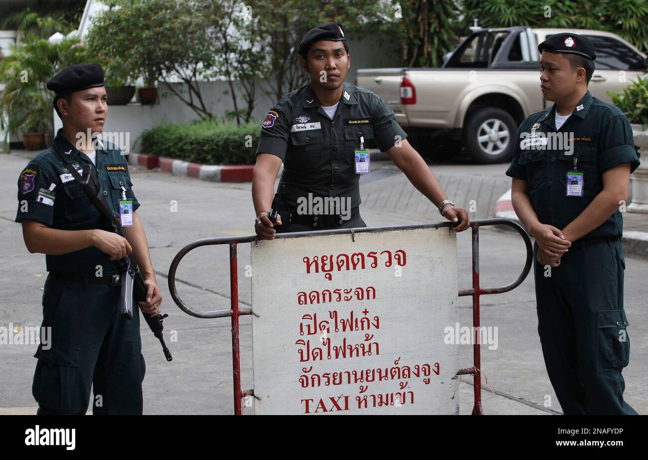 Thai border police officers guard the main entrance to the border ...