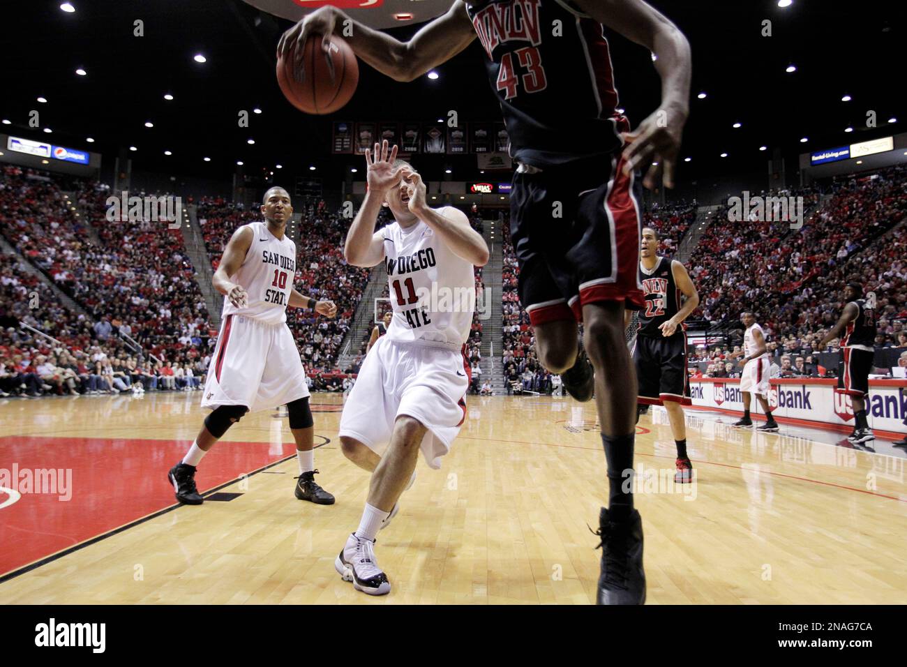 San Diego State's James Rahon (11) reacts as UNLV's Mike Moser (43 ...