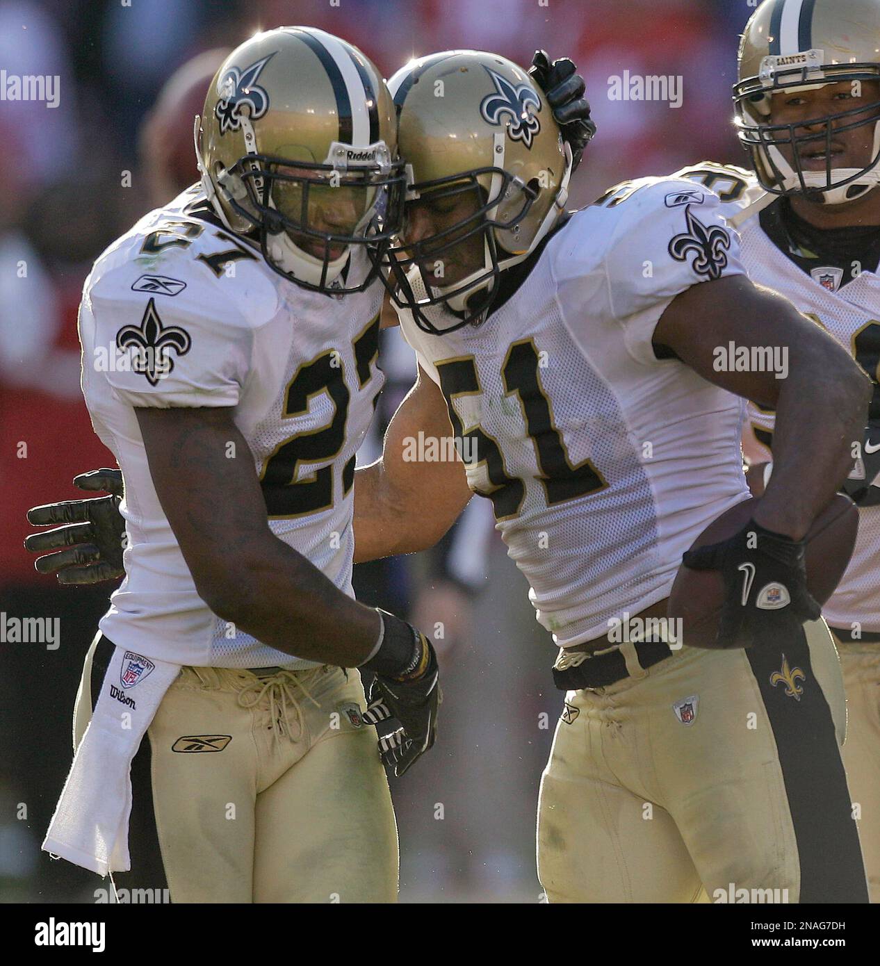 New Orleans Saints middle linebacker Jonathan Vilma (51) is ...