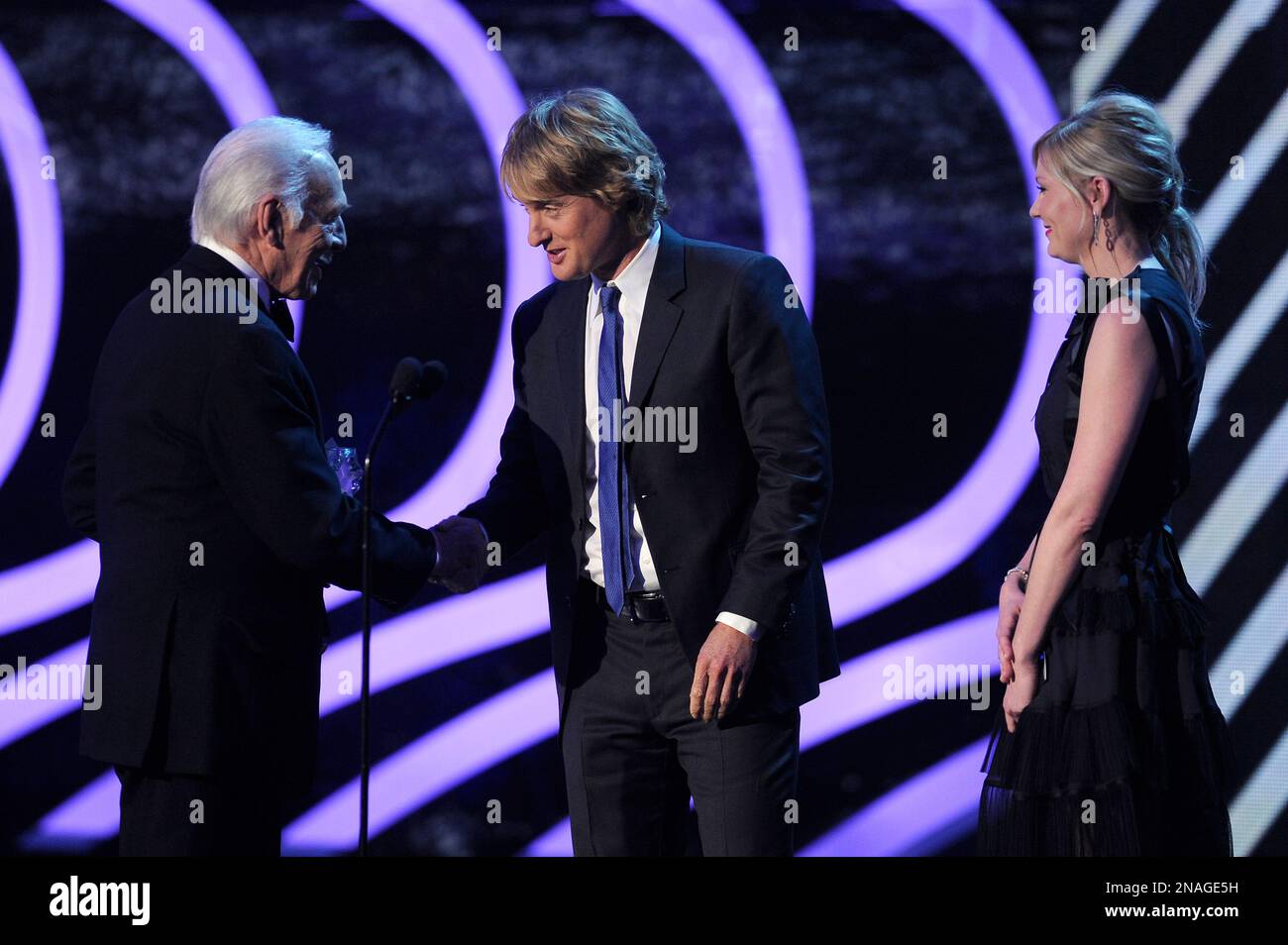 From left, Christopher Plummer accepts the award for best supporting ...