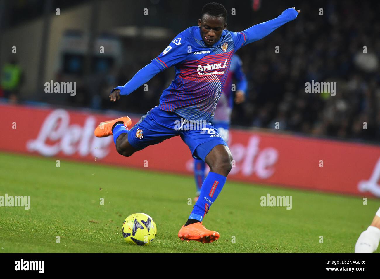 Felix Afena -Gyan of US Cremonese in action during the Serie A match ...