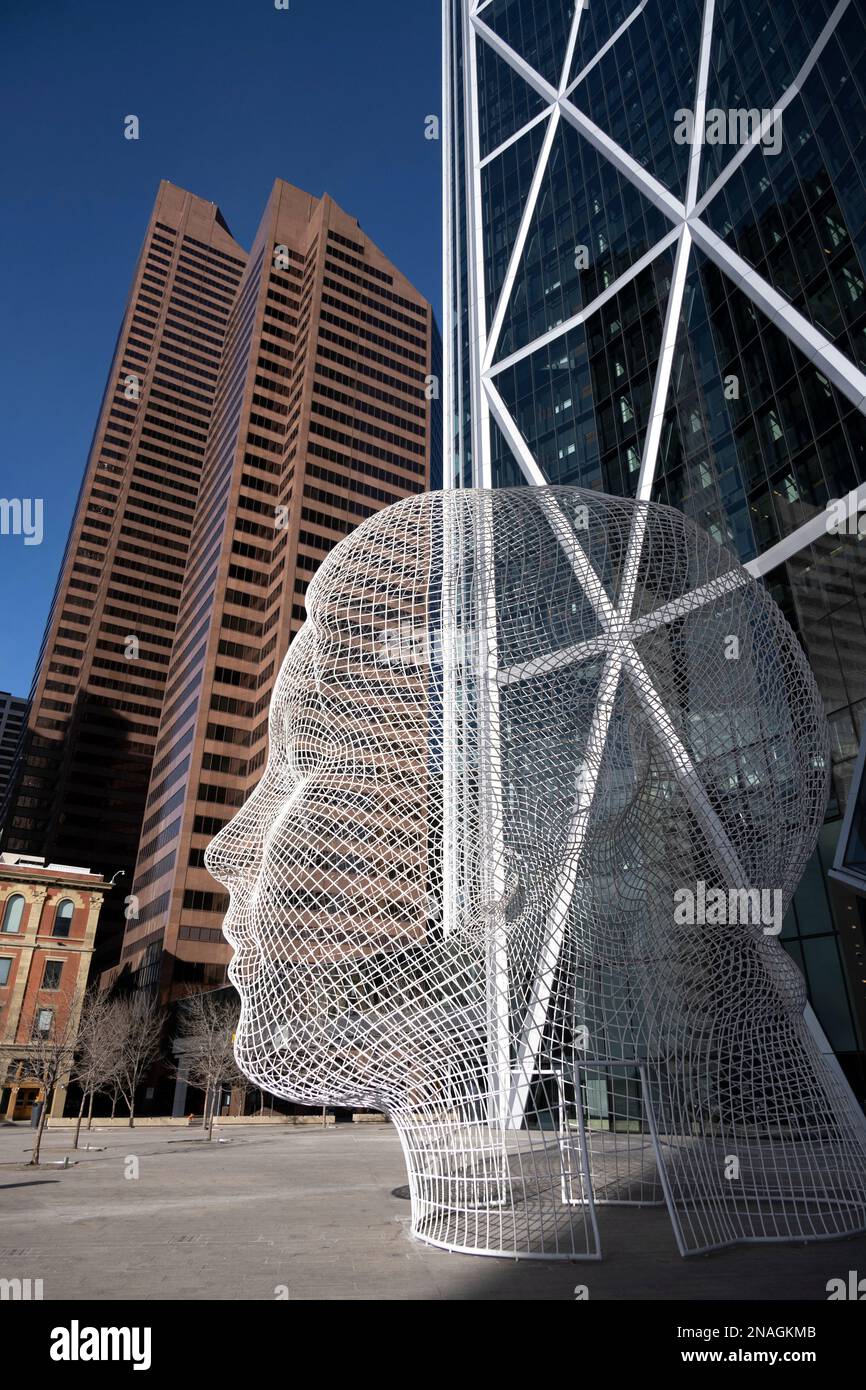 Exteriors glass installation hi-res stock photography and images - Alamy