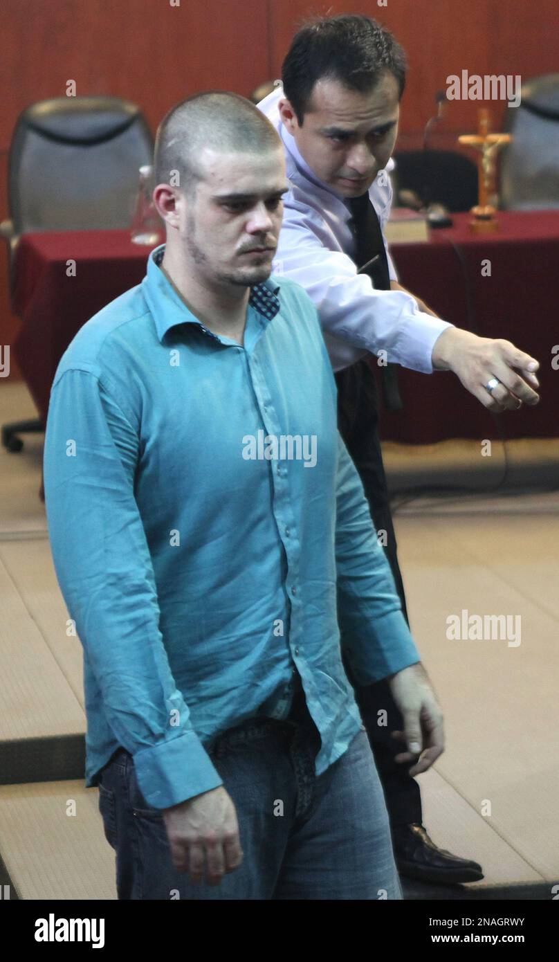 Joran van der Sloot enters the courtroom for the continuation of his ...
