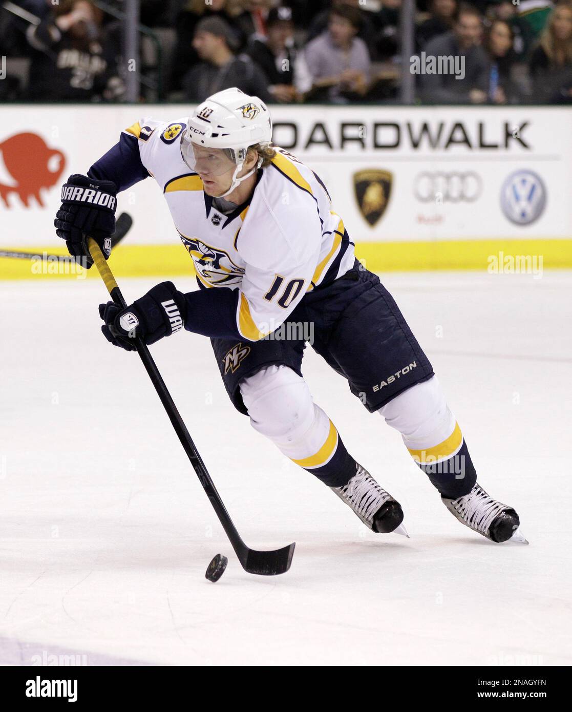 Nashville Predators right wing Martin Erat (10) of Czech Republic ...