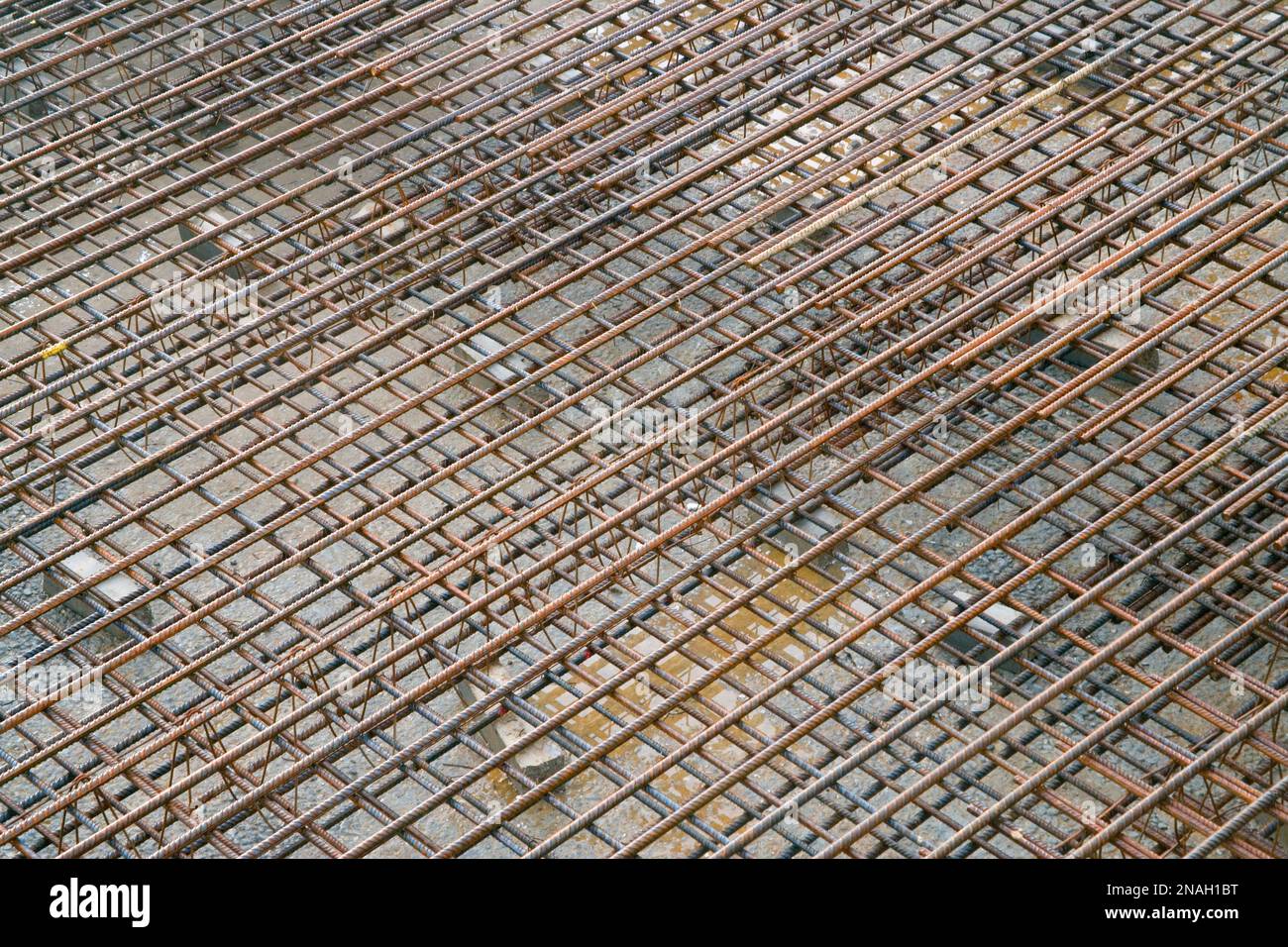 rebar concrete reinforcement at dymchurch flood defence project Stock ...