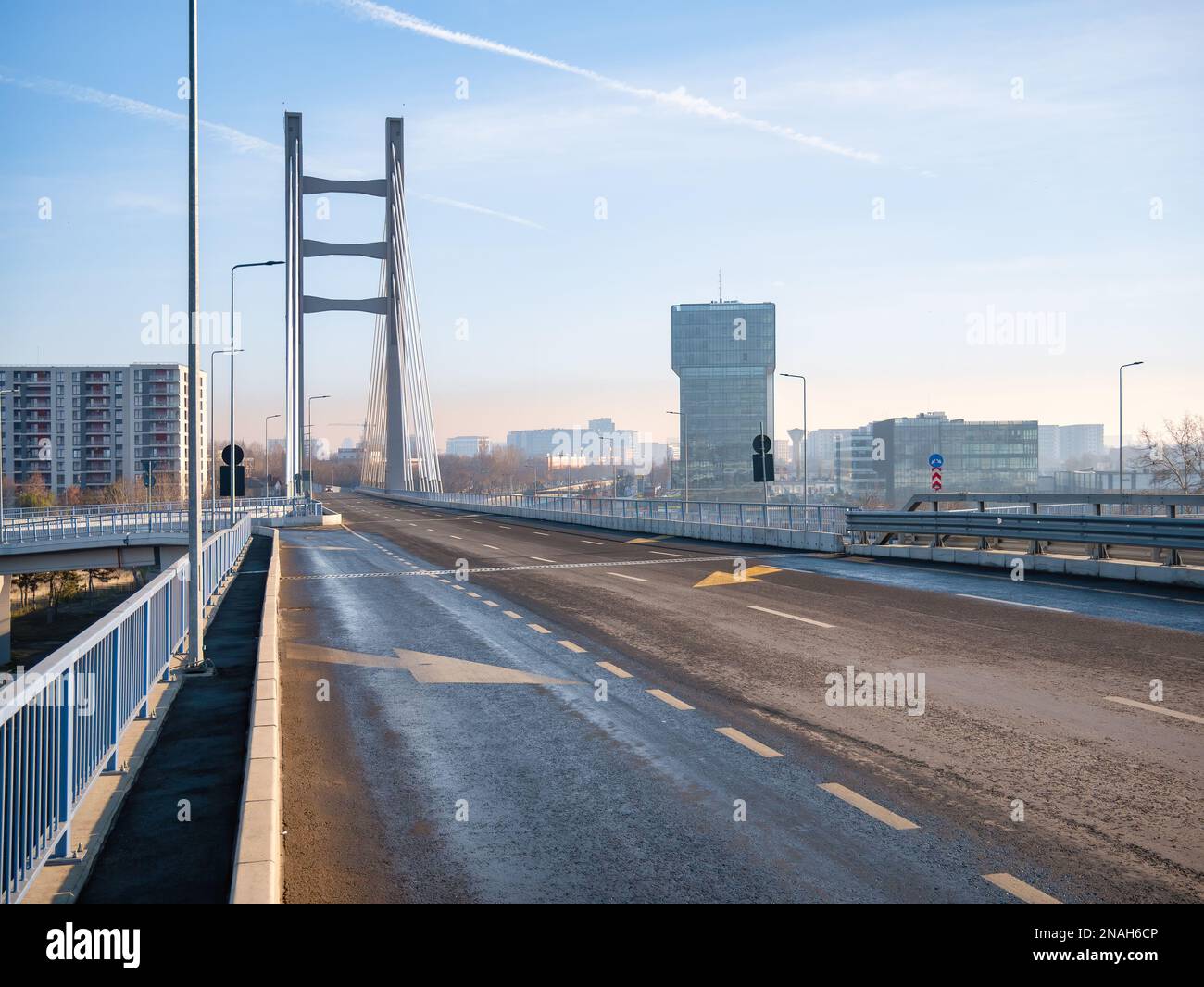 Bucharest romania highway road hi-res stock photography and images - Alamy