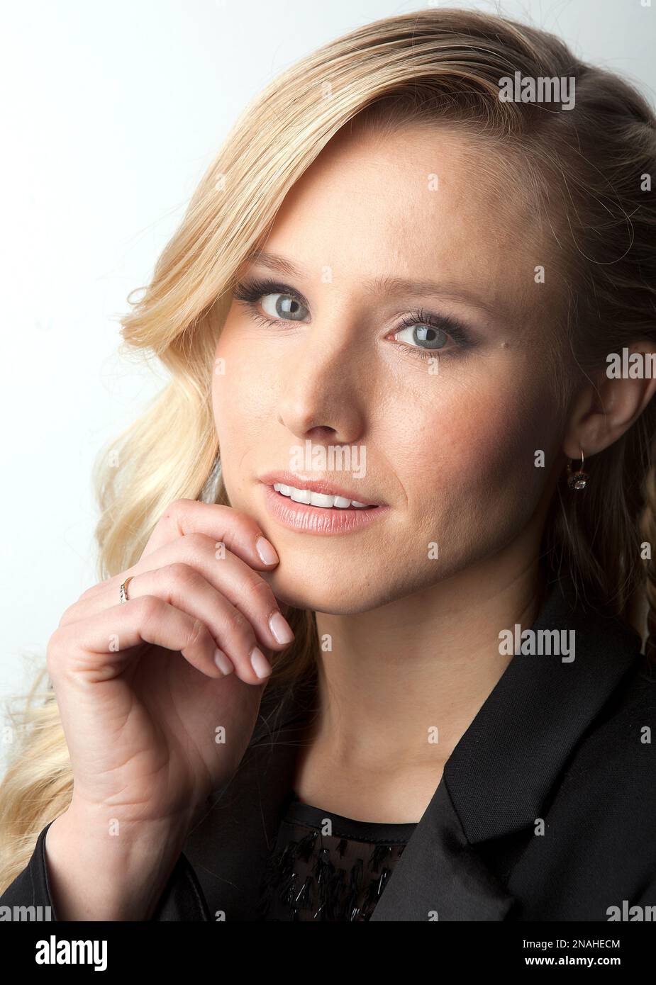 Actress Kristen Bell poses for a portrait Friday, Jan. 6 in New York ...