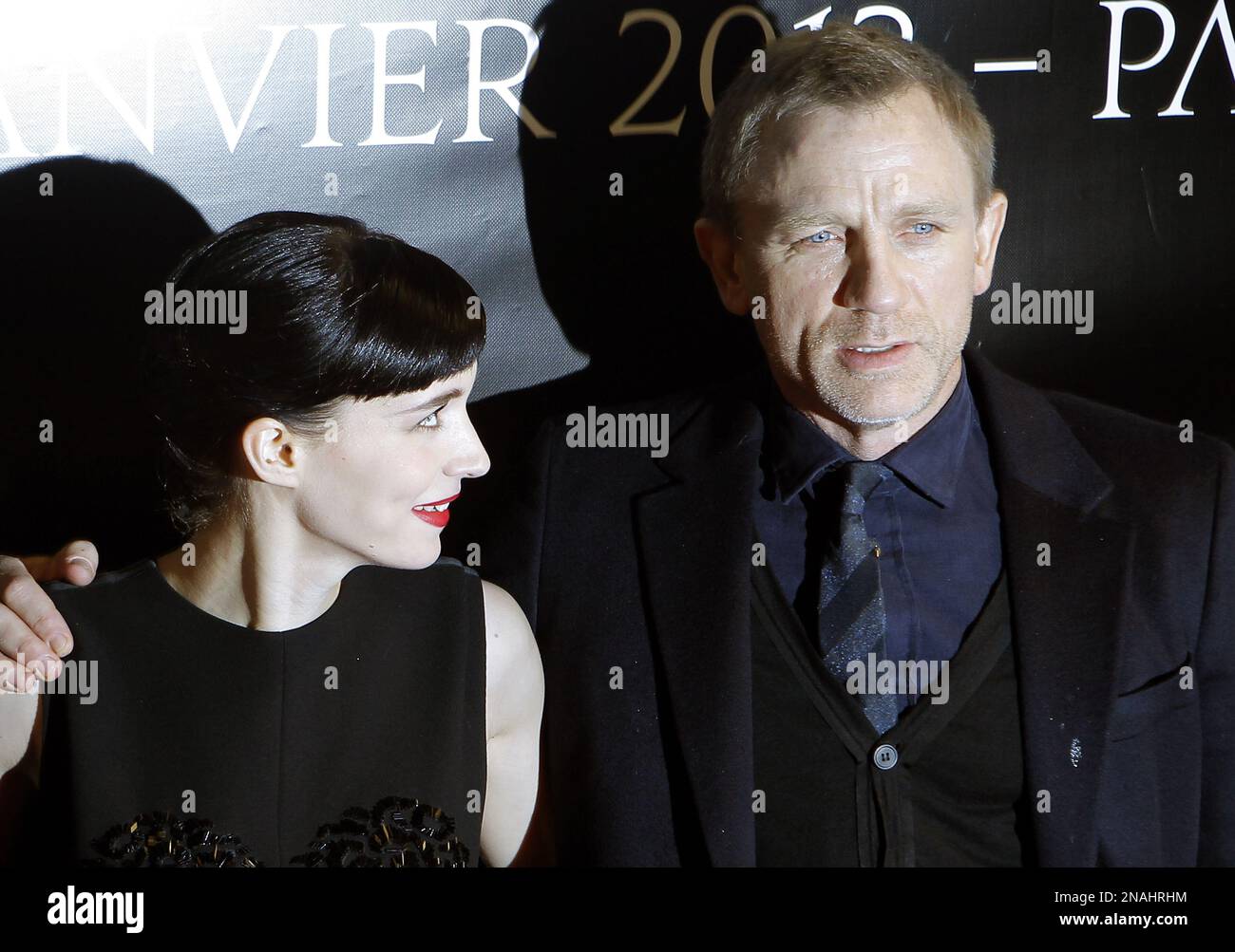 Actors Daniel Craig and Rooney Mara attend the premiere of "The Girl ...