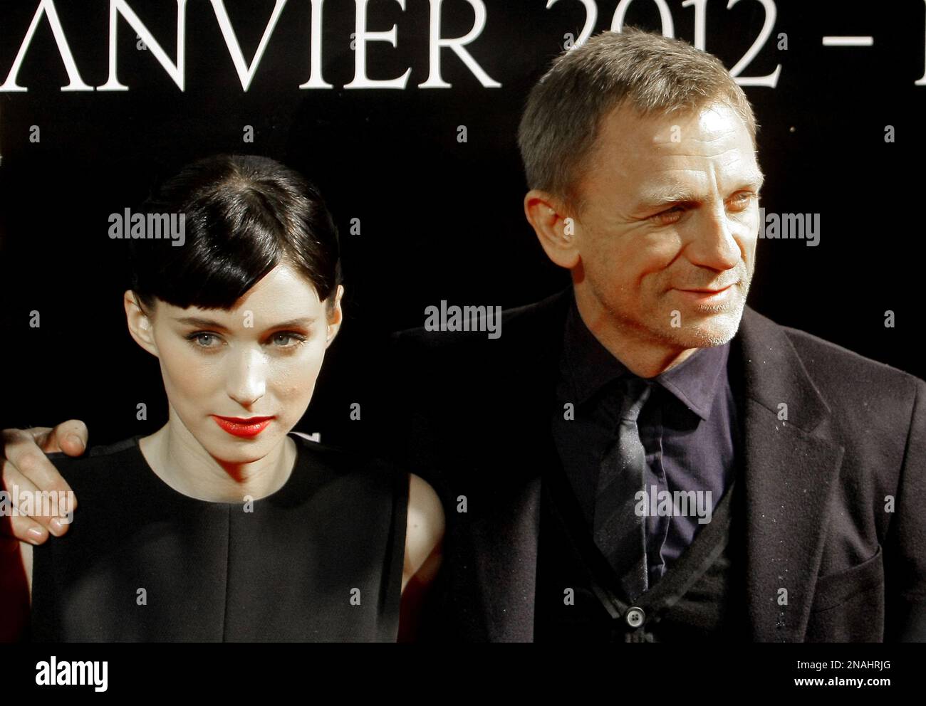 Actors Daniel Craig and Rooney Mara attend the premiere of "The Girl ...