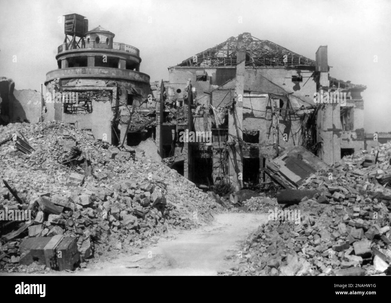 Wrecked animal houses in the Berlin Zoo shown July 31, 1945 remain ...
