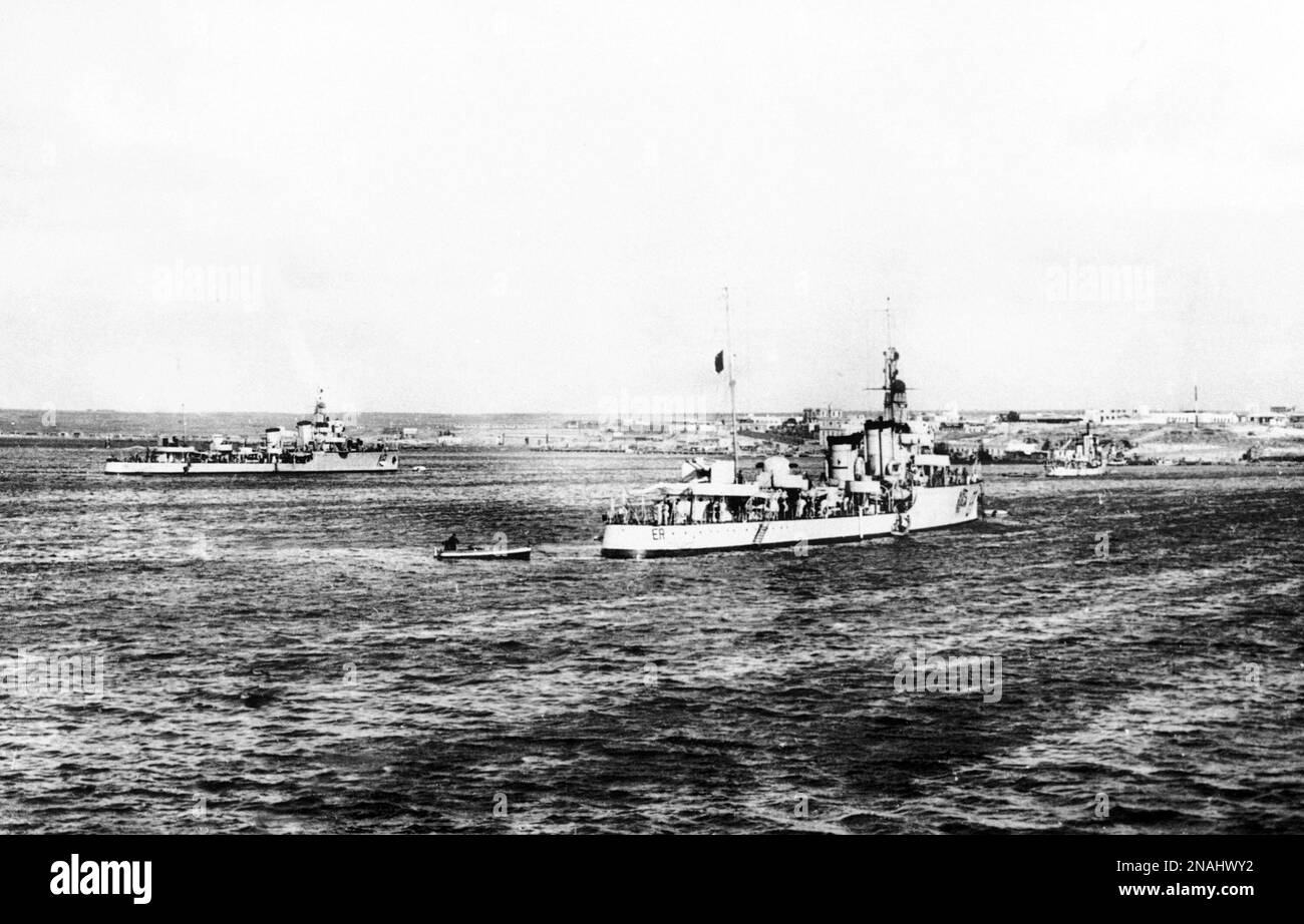 Italian leader Benito Mussolini arrived on the Italian cruiser Pola to ...