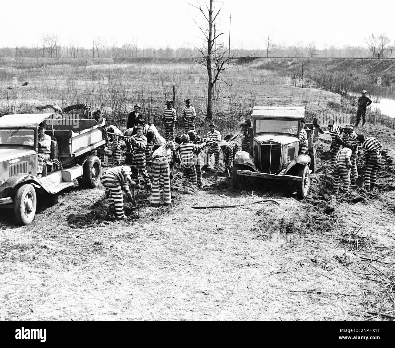 The eight hour day has finally come to the chain gangs of the Bibb ...