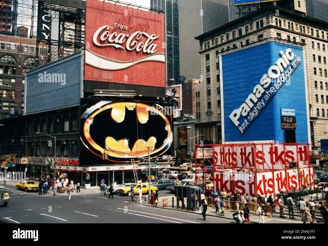 Times Square prepares for premiere of film “Batman” in April 1989. (AP ...