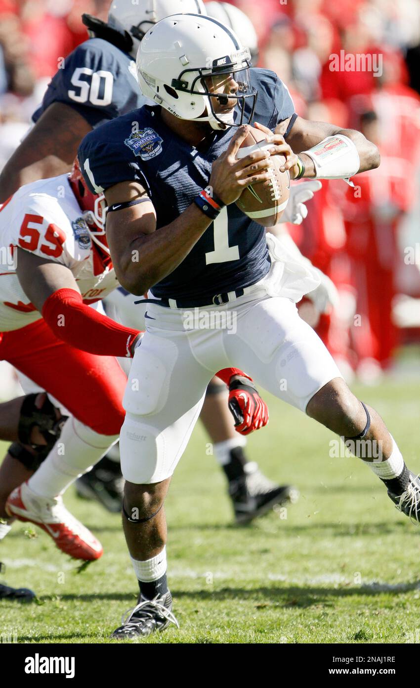 Penn State quarterback Rob Bolden (1) during the first half of the ...