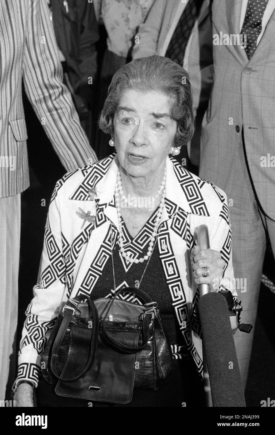 Flora Whitney Miller admires the masterpiece “Juliet and Her Nurse” by ...