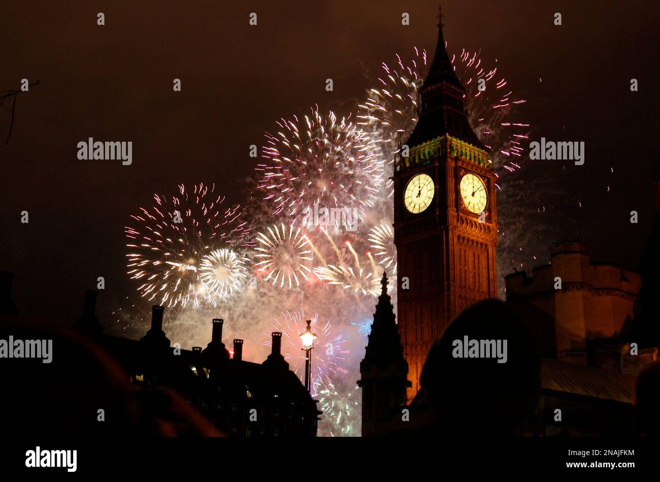 Fireworks explode over the Houses of Parliament, including St Stephen's ...