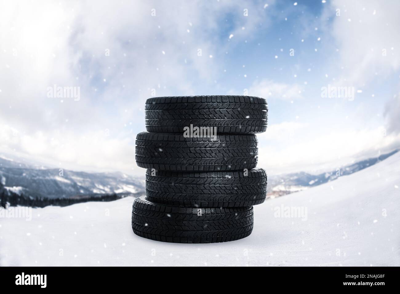 Snow tires rim hi-res stock photography and images - Alamy