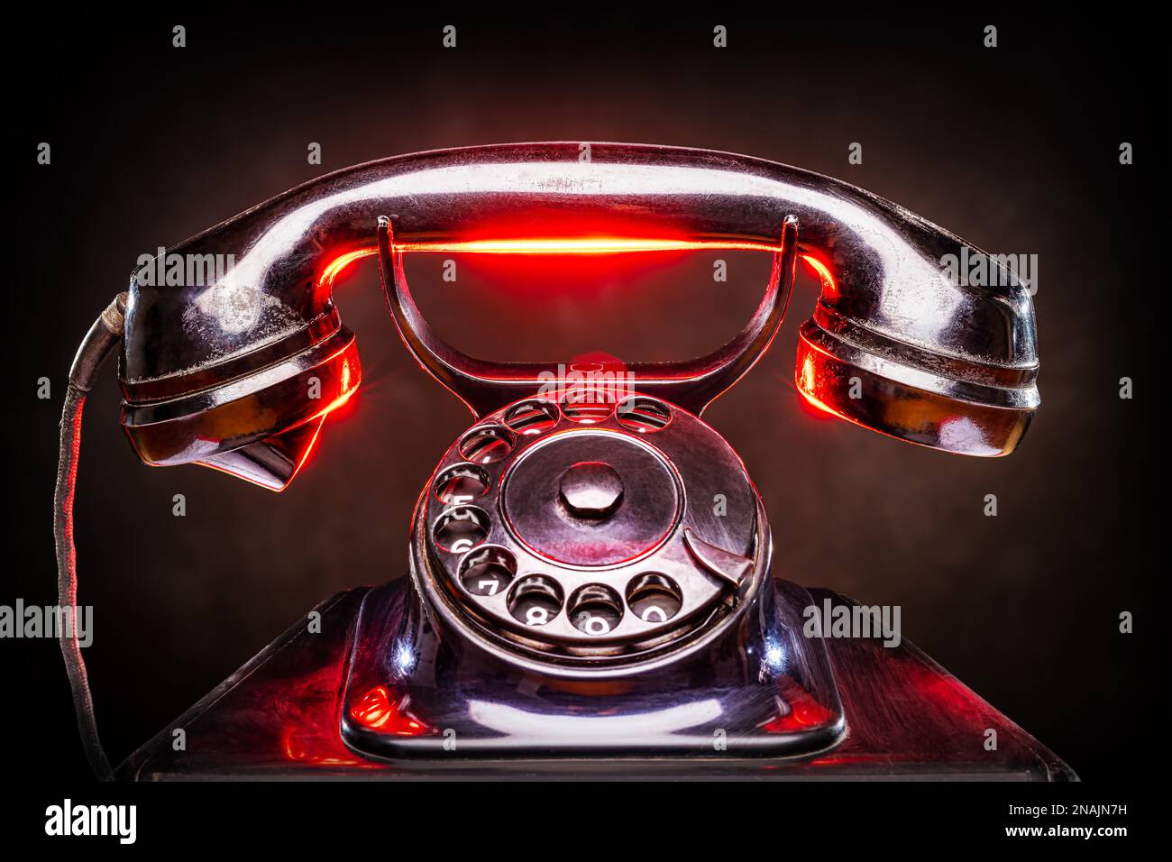 Red telephone alarm hi-res stock photography and images - Alamy